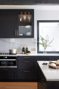44 Black Kitchen Ideas That Never Go Out of Style - DecorwithEva